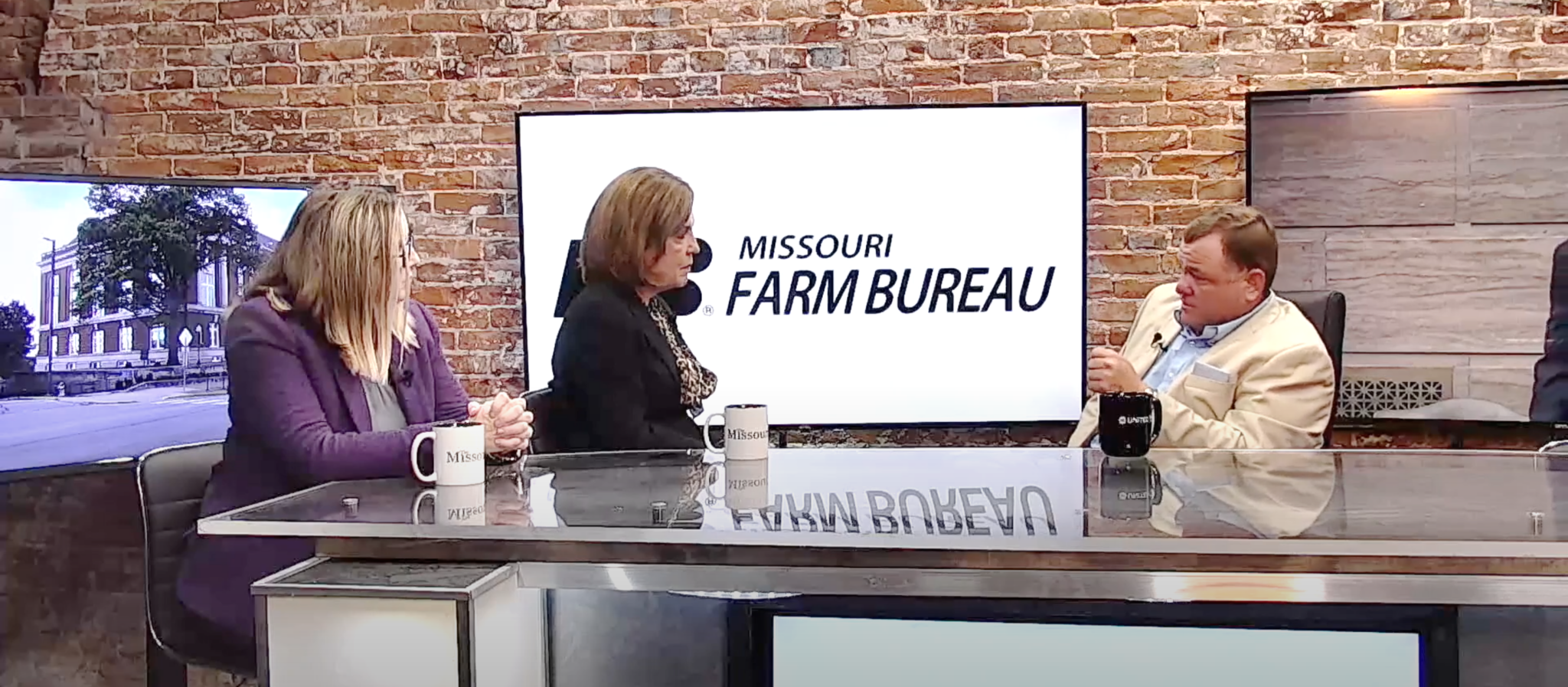 Who serves in Missouri's executive branch? A look at the 22 positions